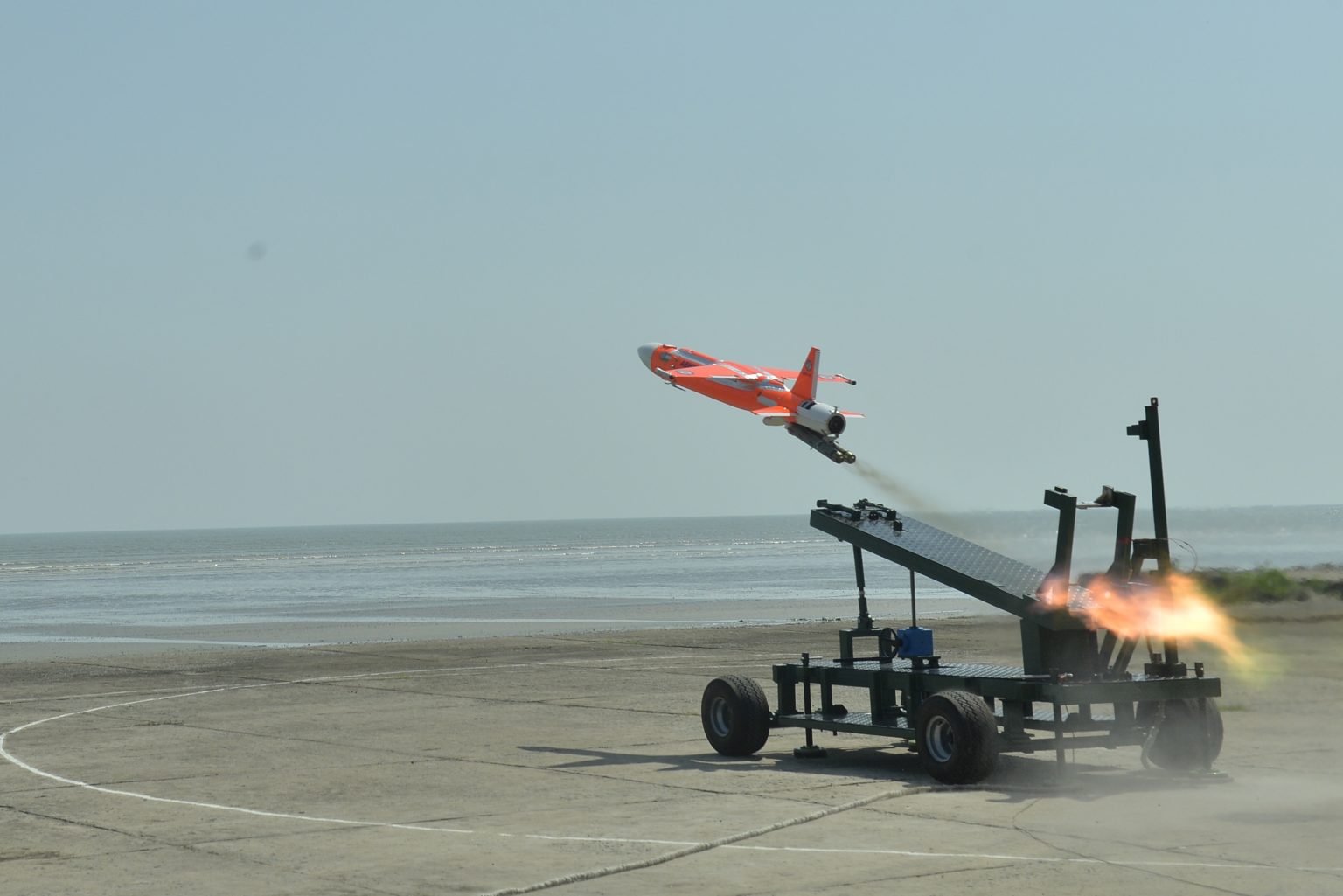 ABHYAS - High Speed Expendable Aerial Target (HEAT) Successfully Flight ...