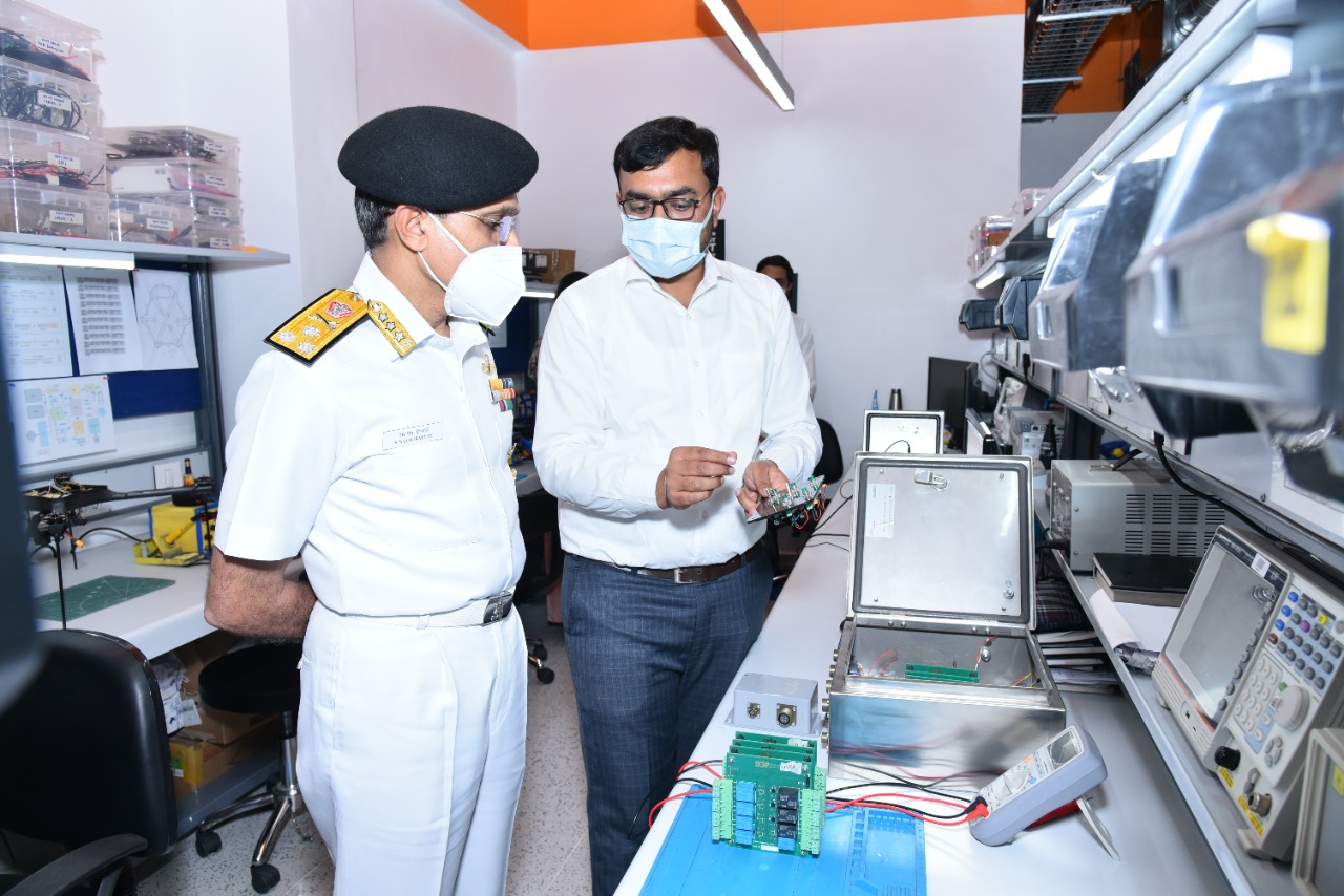 Navy Vice Chief Reviews Progress Of New Personal Air Mobility Vehicle ...