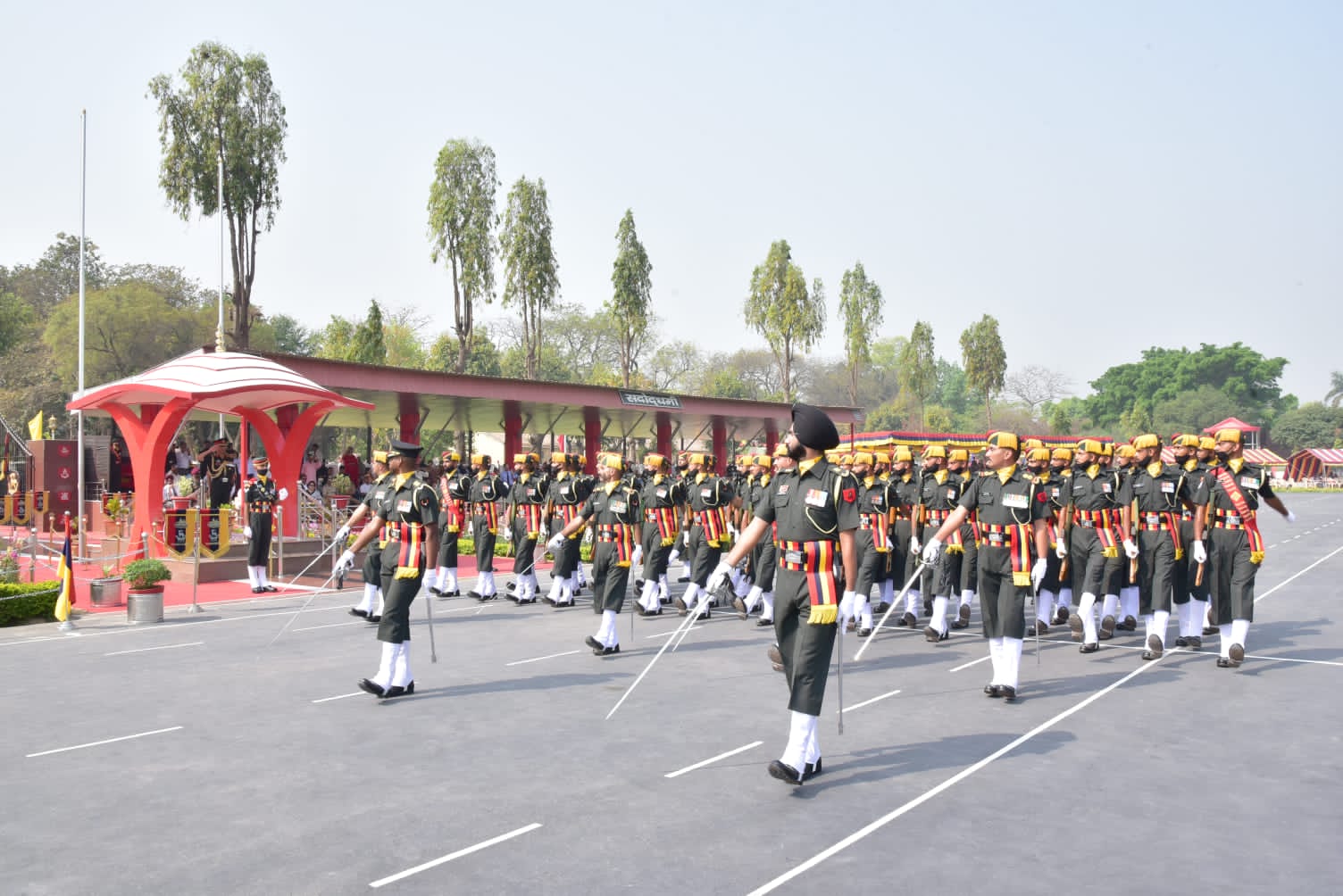 10 Motivational Pictures Of COAS Presenting President’s Colours To ...