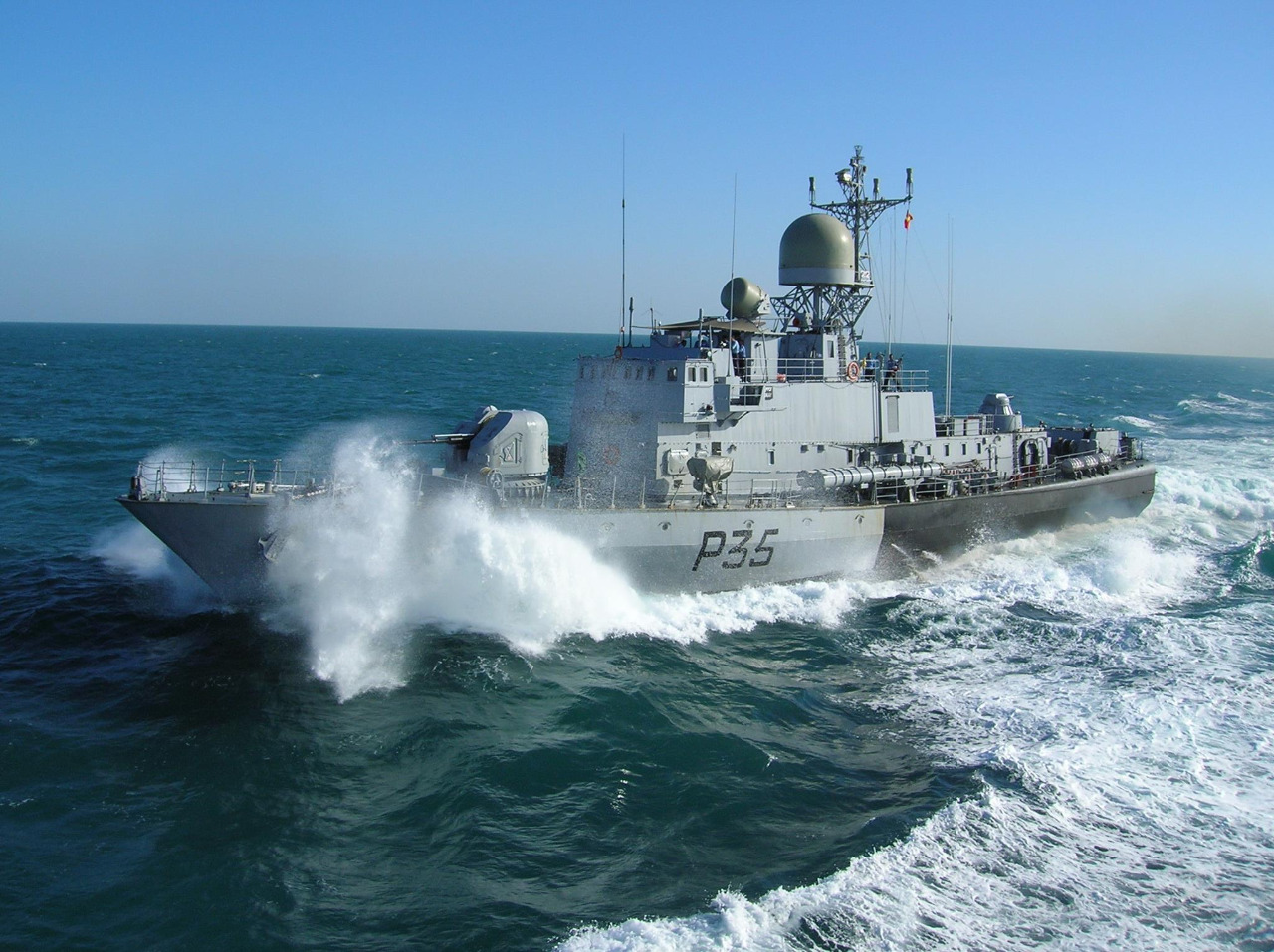 INS Nishank And INS Akshay Decommissioned After 32 Years Of Glorious ...