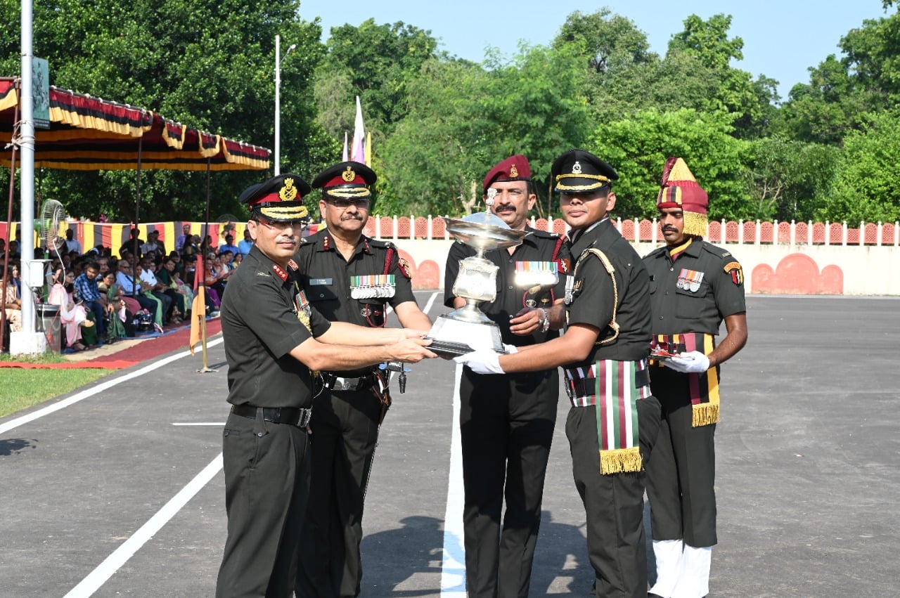 Armed Forces Medical & Dental Officers Passing Out Parade Held at AMC ...