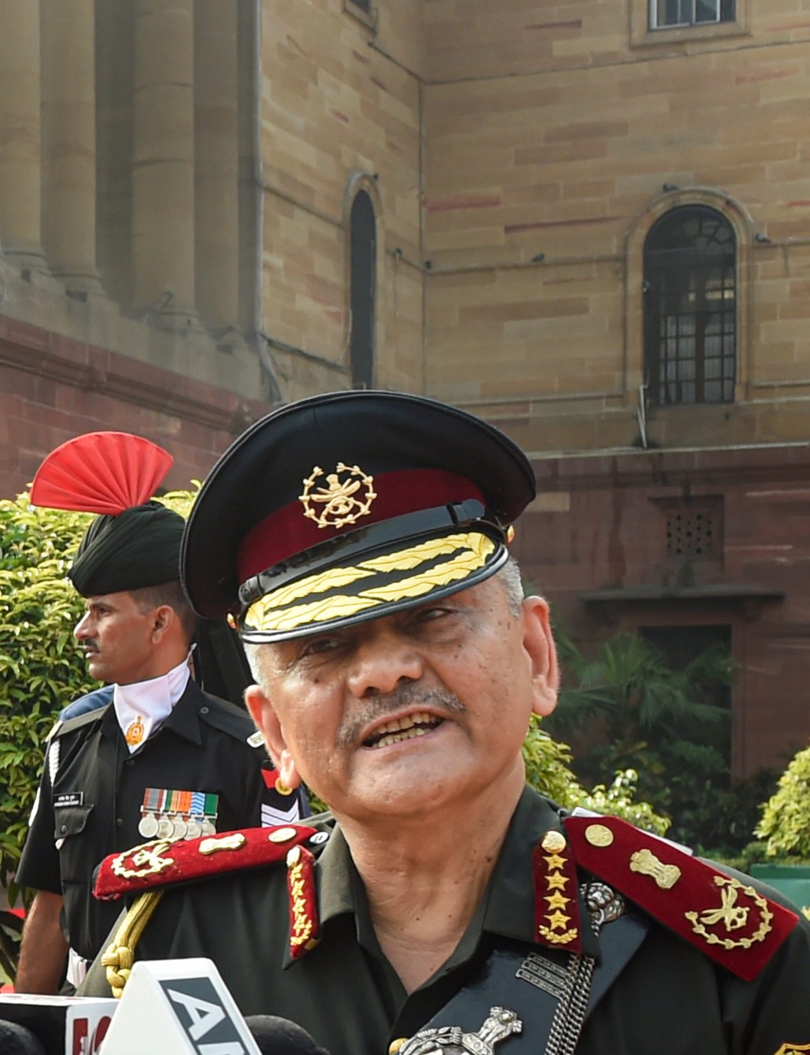 General Anil Chauhan Takes Charge as Chief of Defence Staff (CDS)