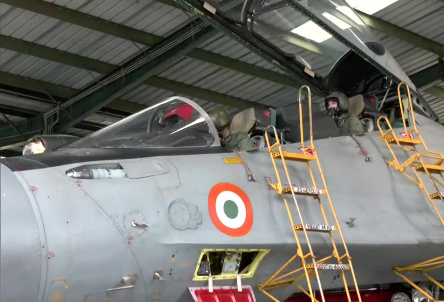 Meet IAF's first female Su-30 fighter weapon system operator Flight ...