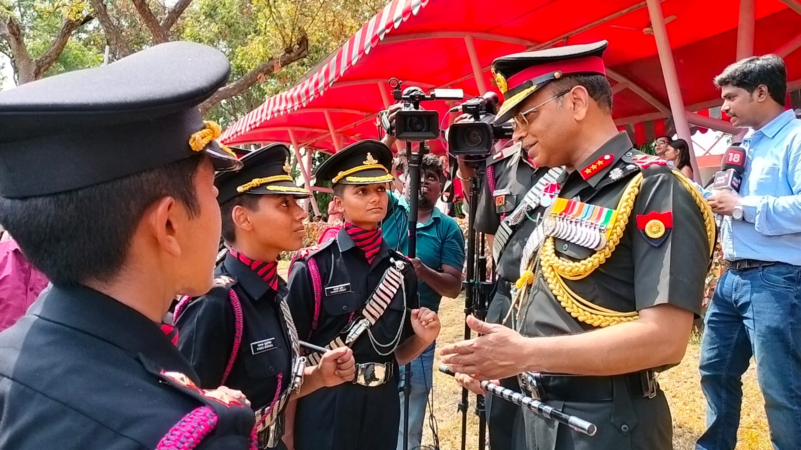 First Batch of Women Officers Commissioned in Artillery Regiment of ...