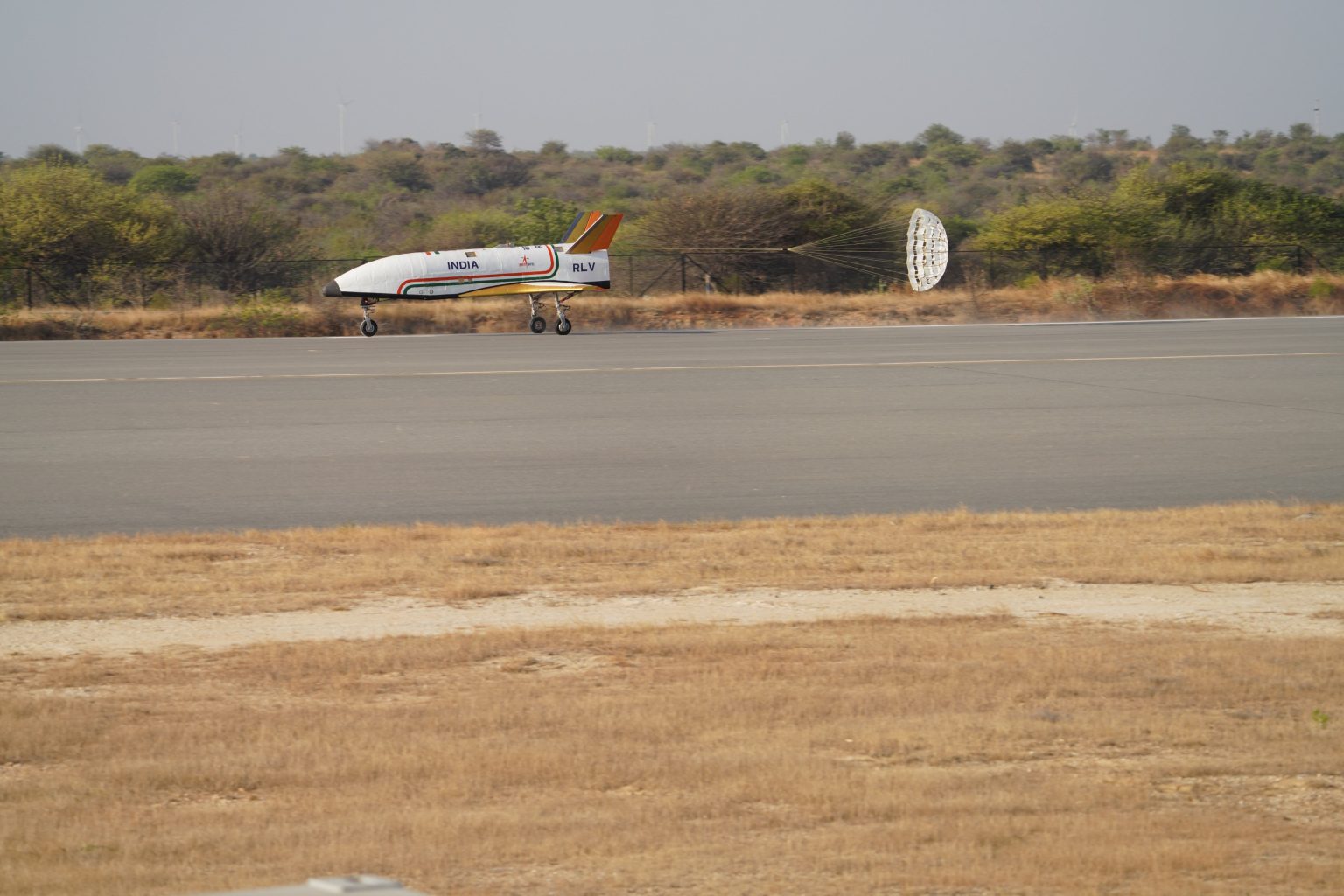 ISRO Successfully Conducts Autonomous Landing of India’s First Reusable ...
