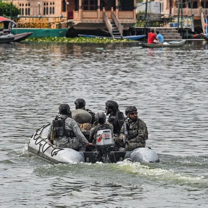 10 Pictures of Indian Navy MARCOS Guarding Kashmir Ahead of G-20 Meet