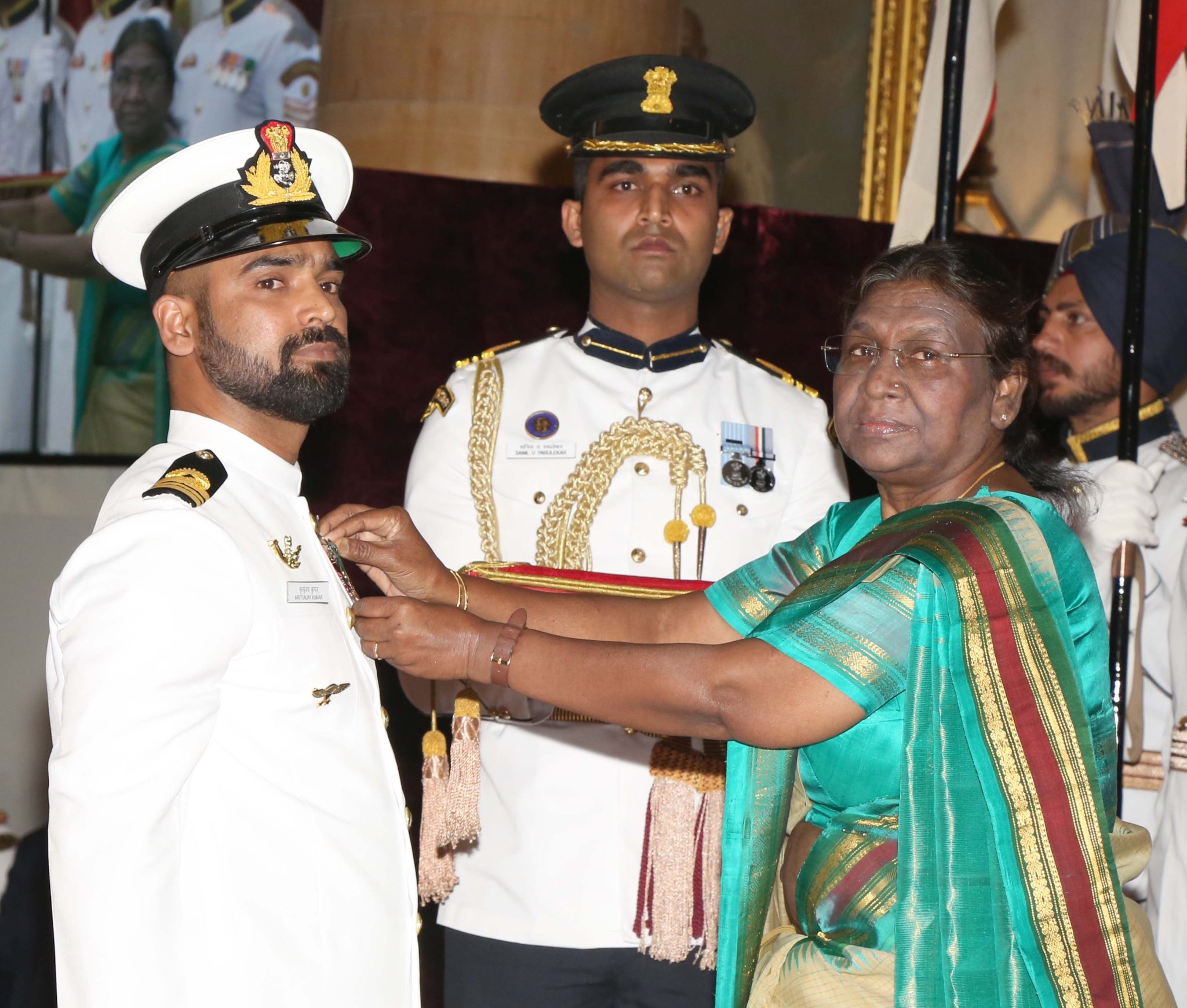 Meet Lt Cdr Mritunjay Kumar Shaurya Chakra MARCOS