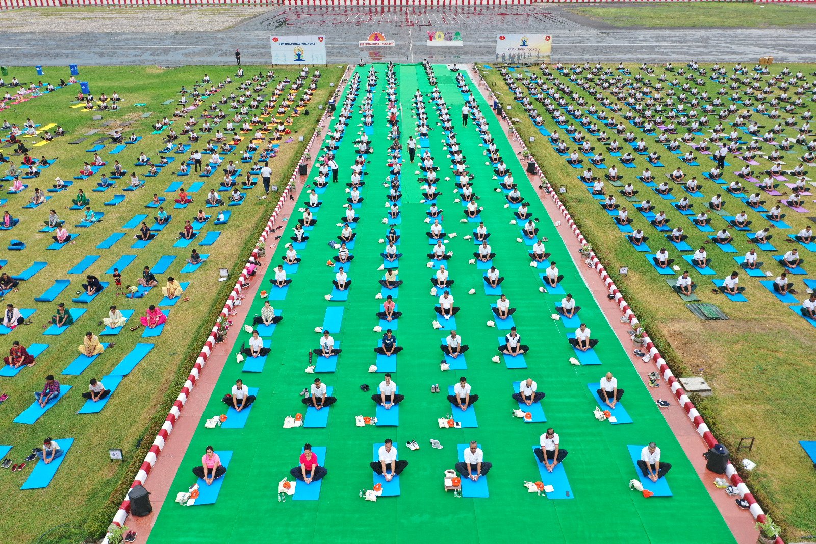 Indian Army Conducts Yoga Sessions At Over 100 Locations Along Borders