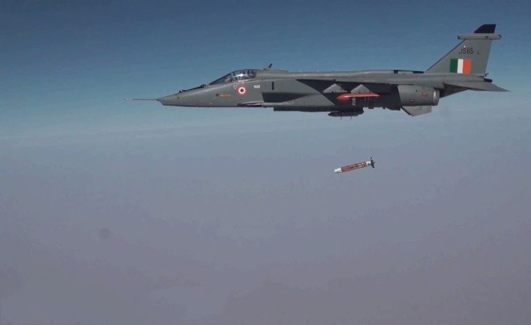 All About DRDO SAAW: Smart Anti-Airfield Weapon