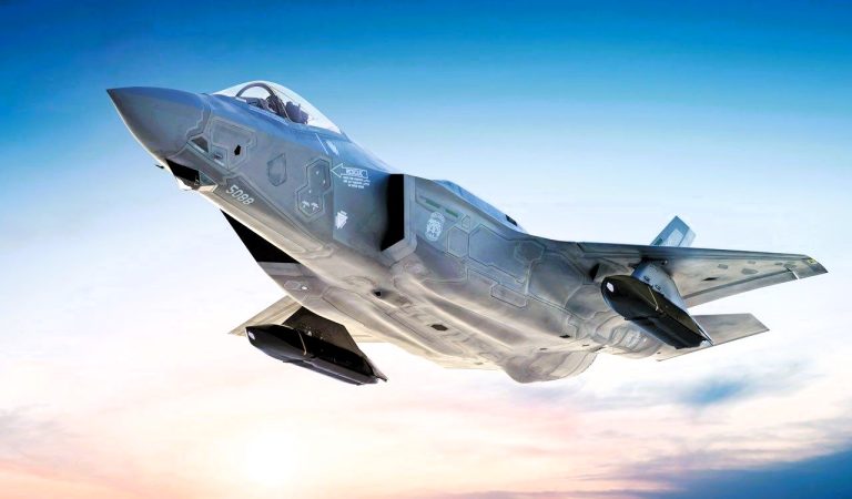 15 Fastest Fighter Jets in the World 2024