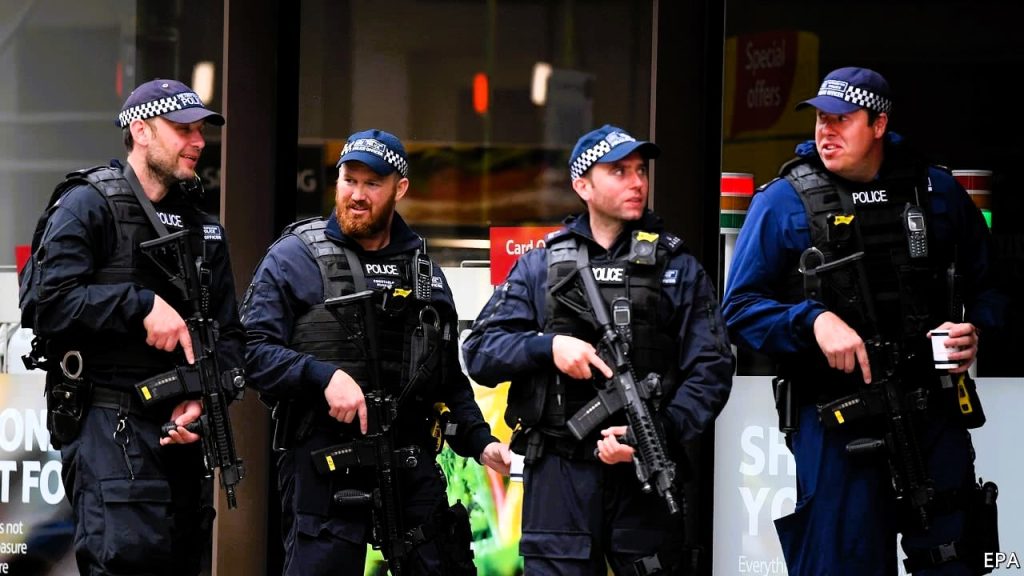 Top 5 Guns For Any Police Officer