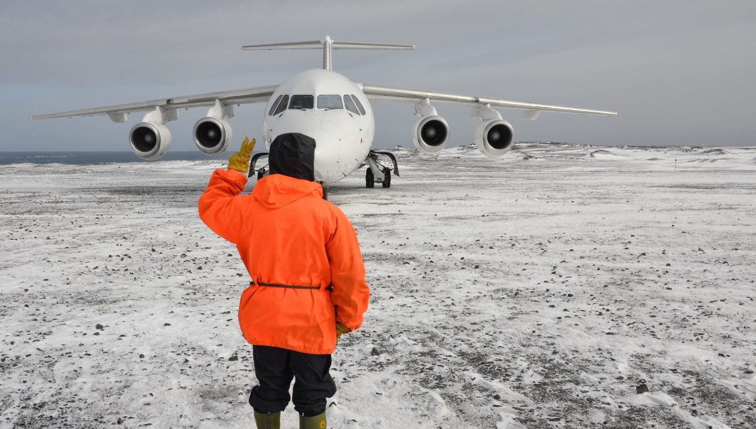 What Airliner Horns Are For?