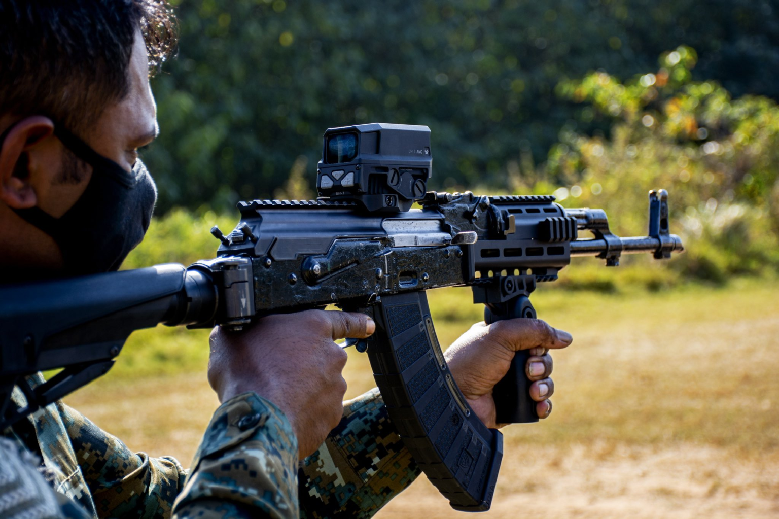 Top 10 Assault Rifles of Indian Armed Forces