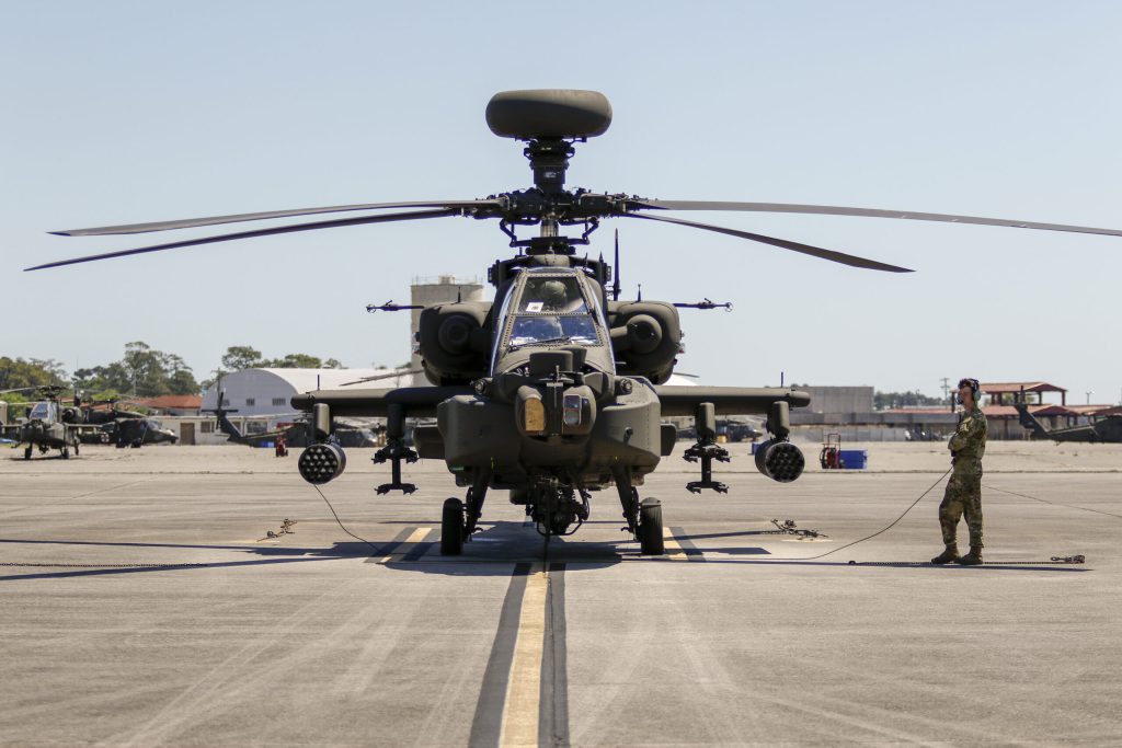 Morocco Unveils First Three AH-64E Apache Helicopters from US in $4.25 ...