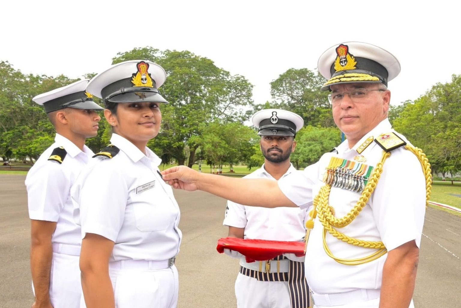 Indian Navy Celebrates Graduation of First Women Helicopter Pilot in ...