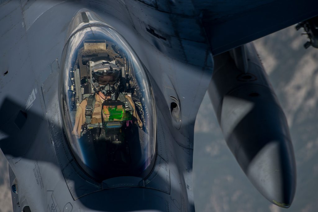 Lockheed Martin Secures Contract to Upgrade South Korea's F-16 Flight ...