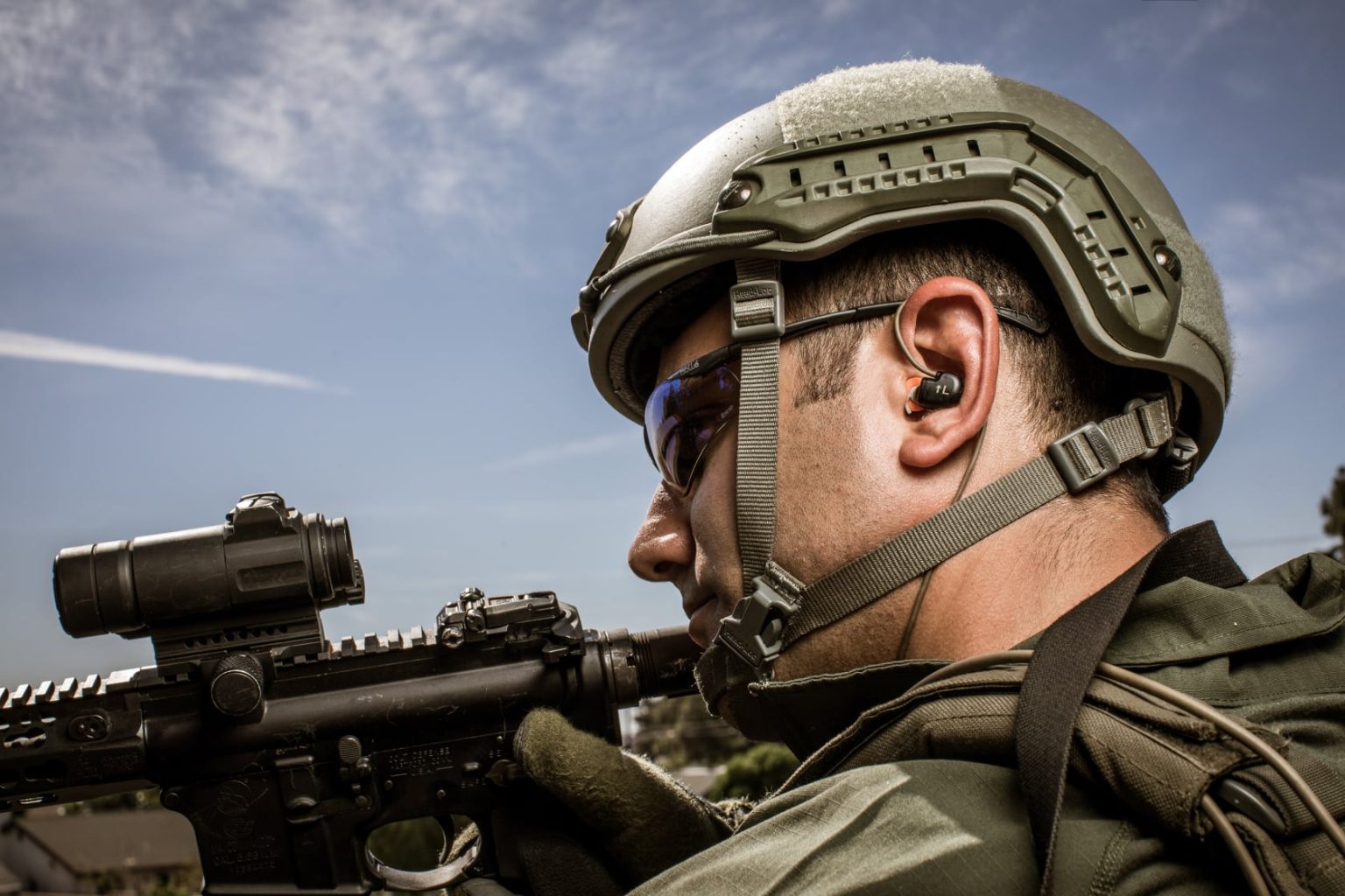 Silynxcom Lands $100,000 Contract for Tactical Communication Headsets ...